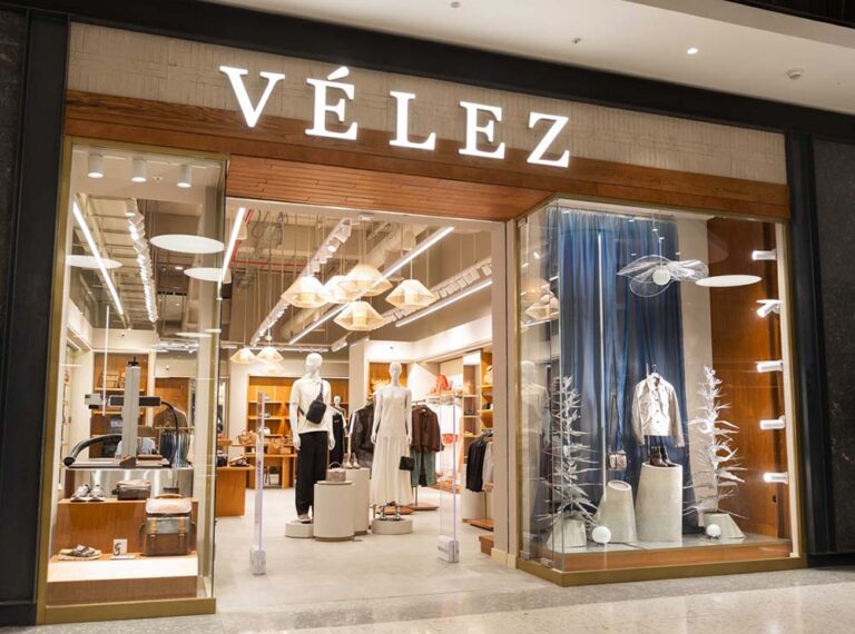 | La colombiana Vélez sigue con su plan de expansión en Sudamérica y llega a Chile
